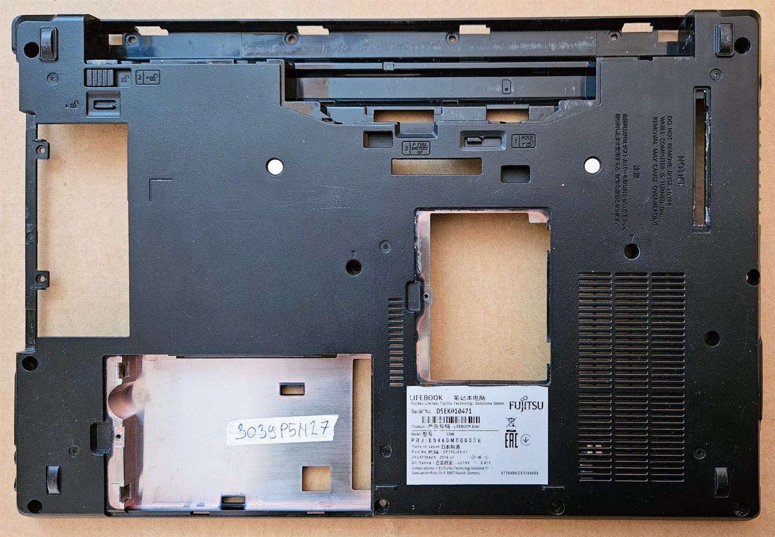 Fujitsu LifeBook E546 Base Bottom Chassis Cover Cover Enclosure ...